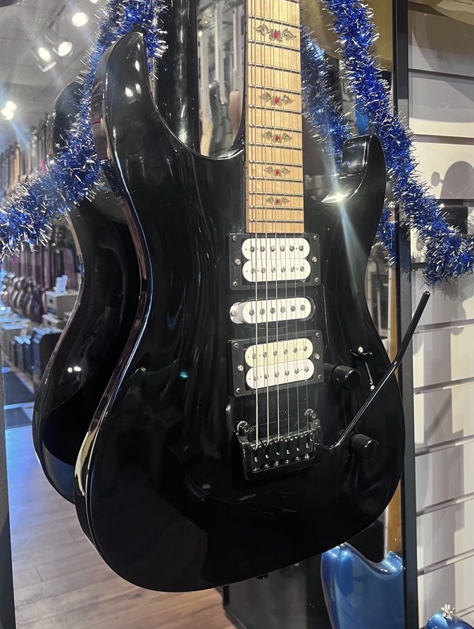 USED Jarrell JJPRN Super Strat Style Electric guitar Black: Canadian ...